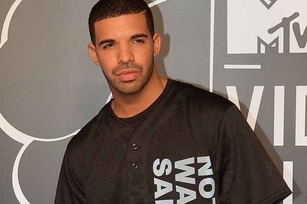 Trajetória em ascensão: Carreira de Drake está cercada de hits e recordes