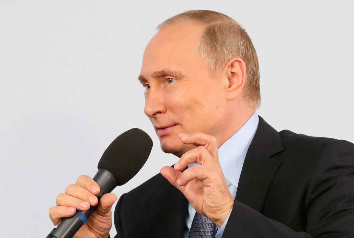 Putin se define como uma pessoa comum que gosta de ler e ouvir Mozart