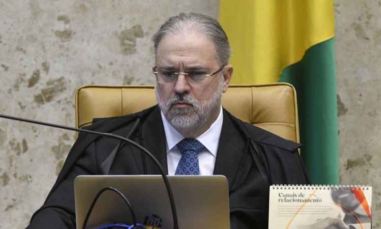 Aras se diz tranquilo no duelo com Toffoli